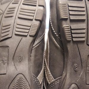 Id Required | Shoes | Nwot Ladies Id Required Shoes | Poshmark